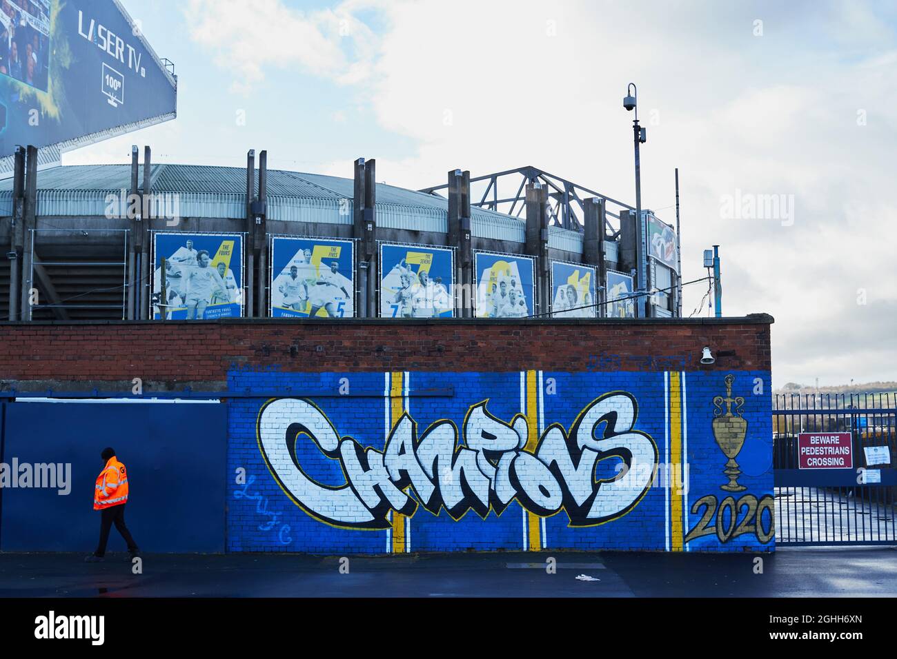 Leeds United themed murals painted onto the side of buildings and walls ...