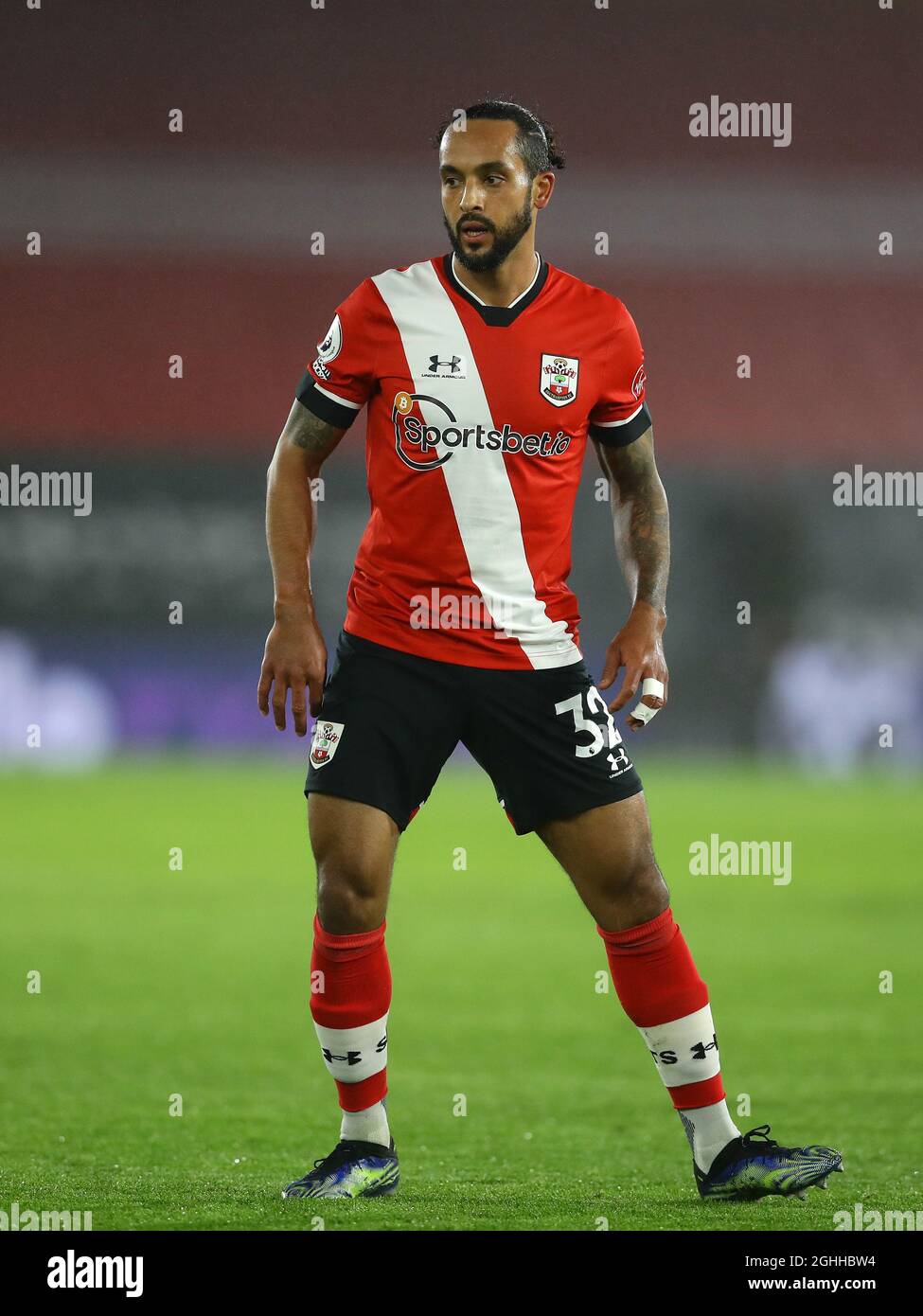 Theo Walcott of Southampton during the Premier League match at St Mary ...
