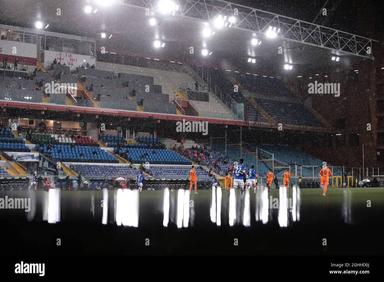 Pitch side boards hi-res stock photography and images - Alamy