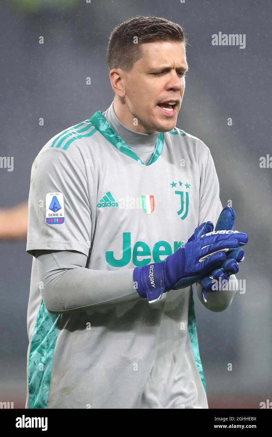 Wojciech Szczesny of Juventus reacts during the Serie A match at ...