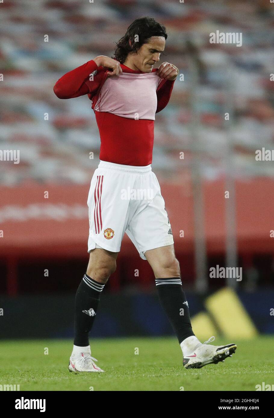 Dejected Edison Cavani of Manchester United on the final whistle during ...