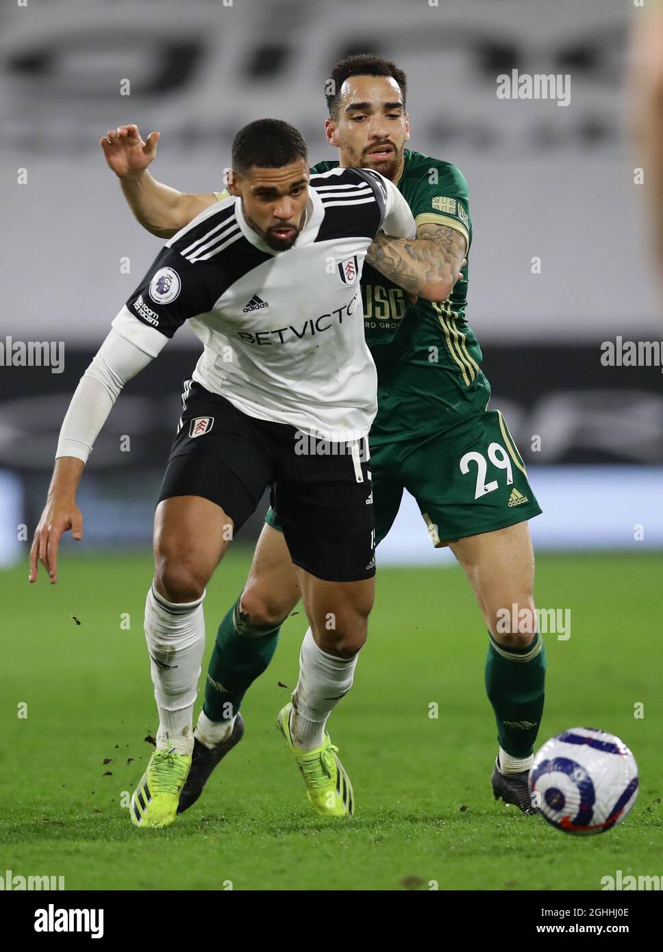 Ruben Loftus-Cheek of Fulham and Kean Bryan of Sheffield Utd during the ...