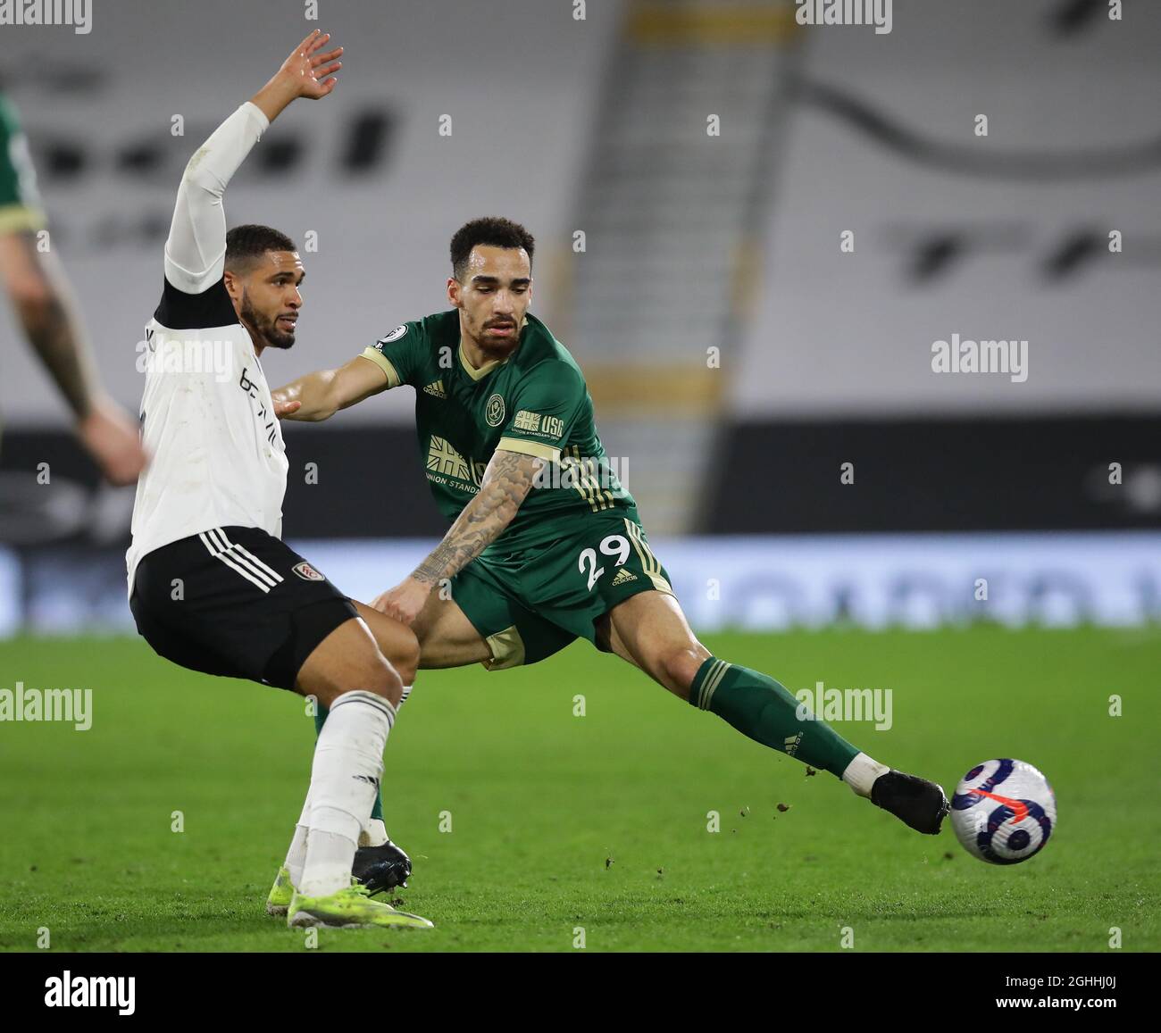 Ruben Loftus-Cheek of Fulham and Kean Bryan of Sheffield Utd during the ...