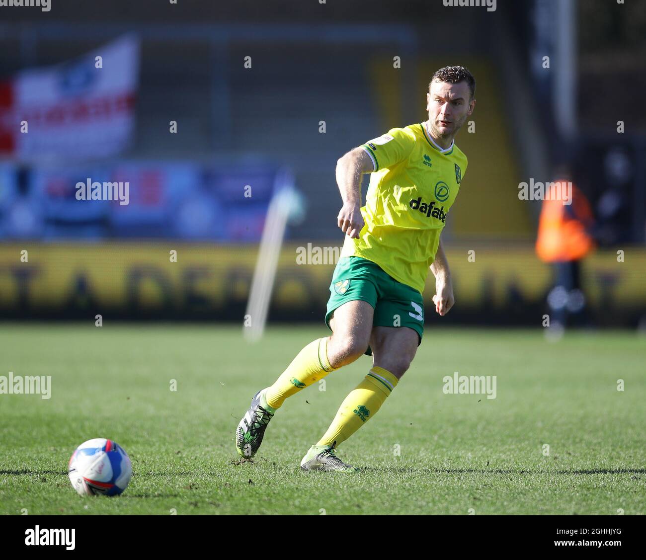 Ben Gibson of Norwich City during the Sky Bet Championship match at ...