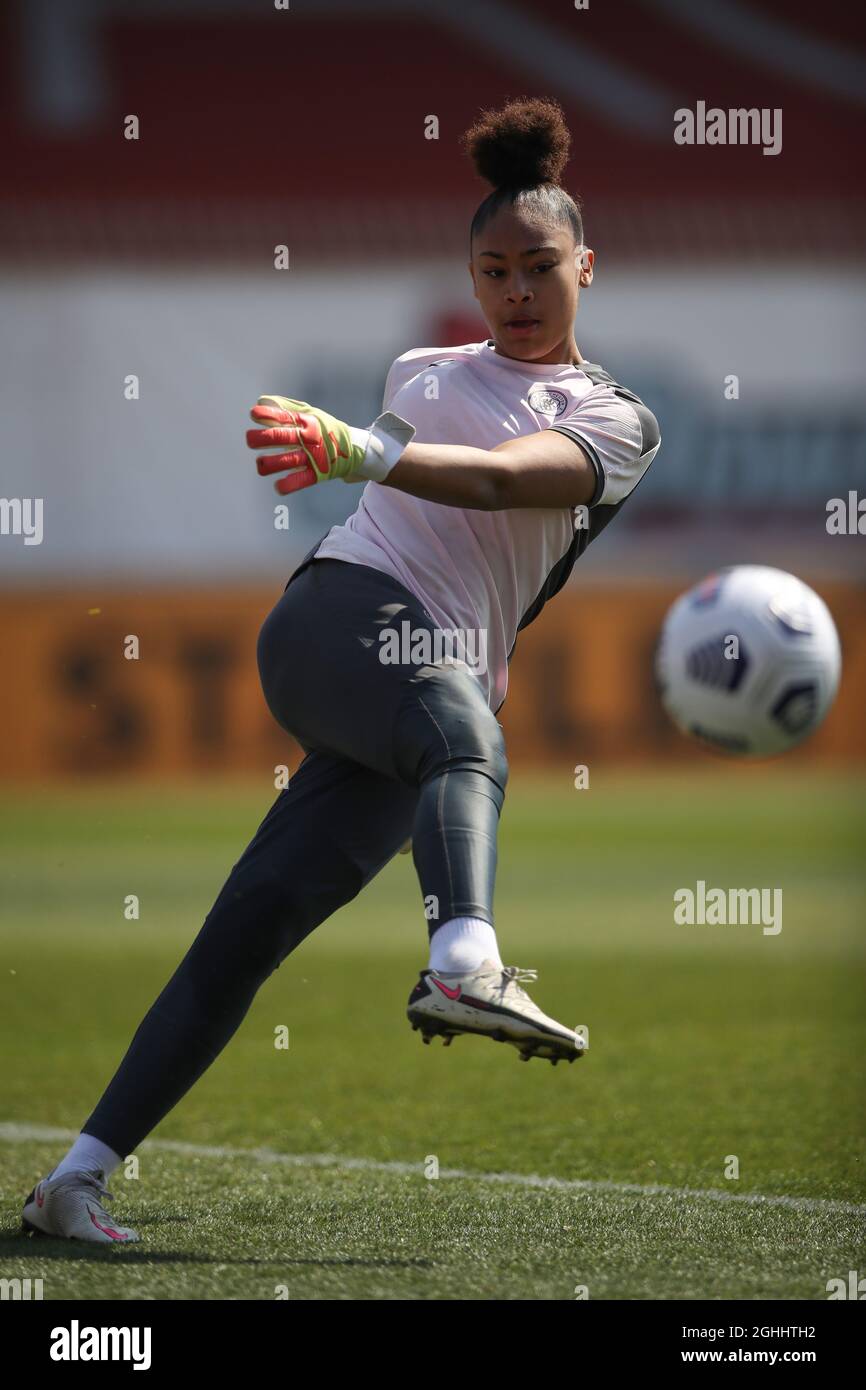 Manchester city barcelona warm up hi-res stock photography and images ...