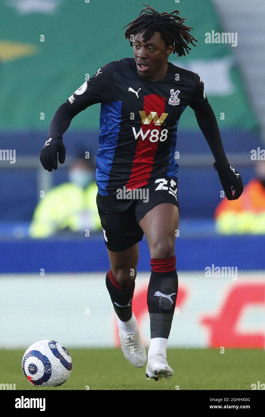 Eze premier league hi-res stock photography and images - Alamy