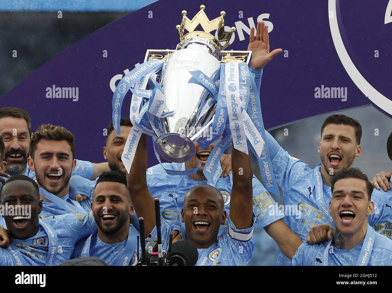 Premier league trophy 2021 england hi-res stock photography and images ...