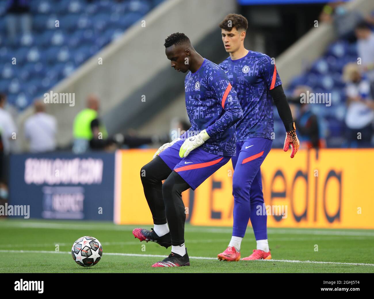 Kepa arrizabalaga edouard mendy hi-res stock photography and images - Alamy
