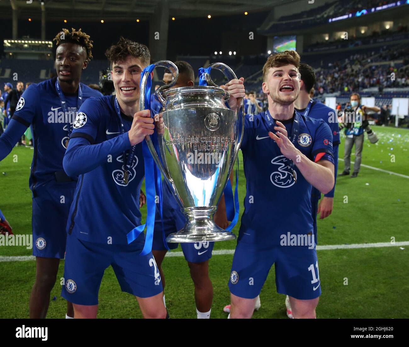 Porto, Portugal, 29th May 2021. Kai Havertz of Chelsea and Timo Werner ...