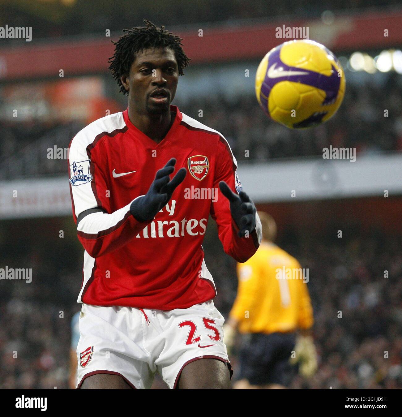 Emmanuel adebayor vs arsenal hi-res stock photography and images - Alamy