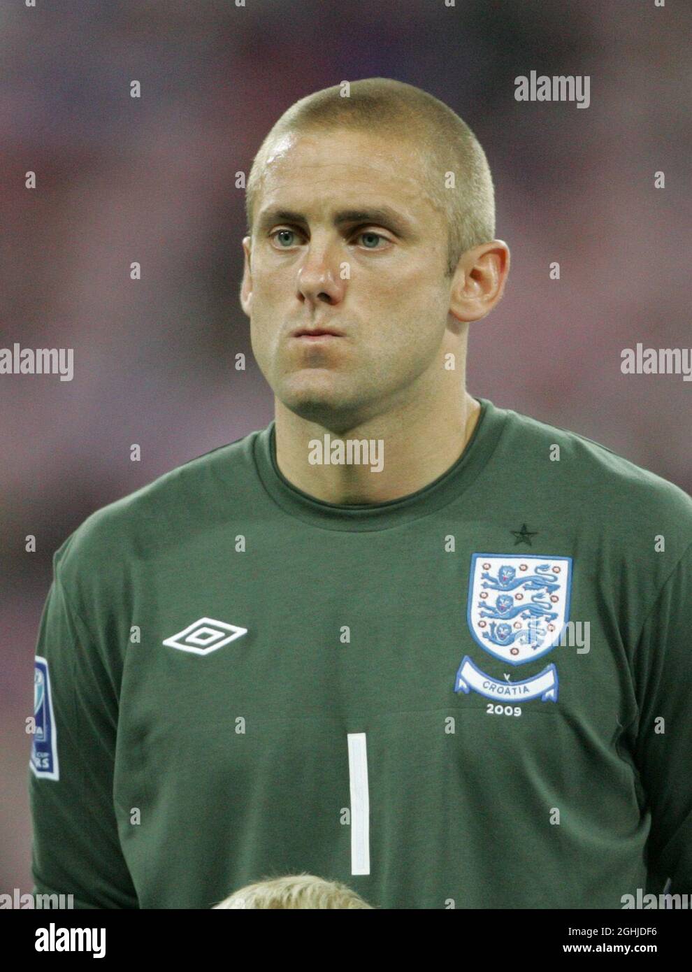 Half length football goal keeper hi-res stock photography and images ...