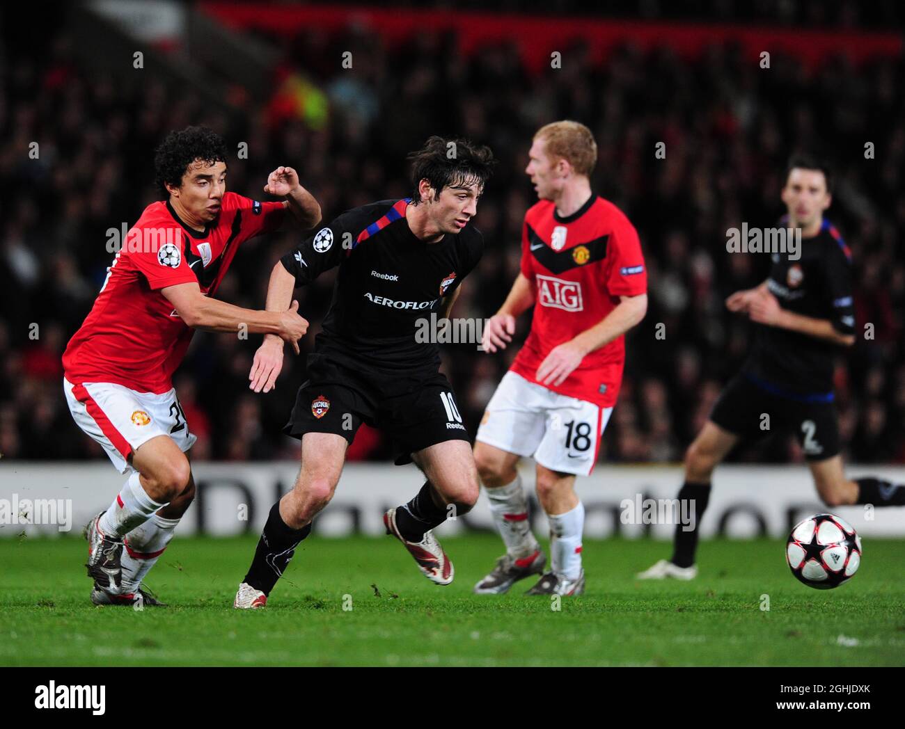 Fabio da silva manchester united hi-res stock photography and images ...