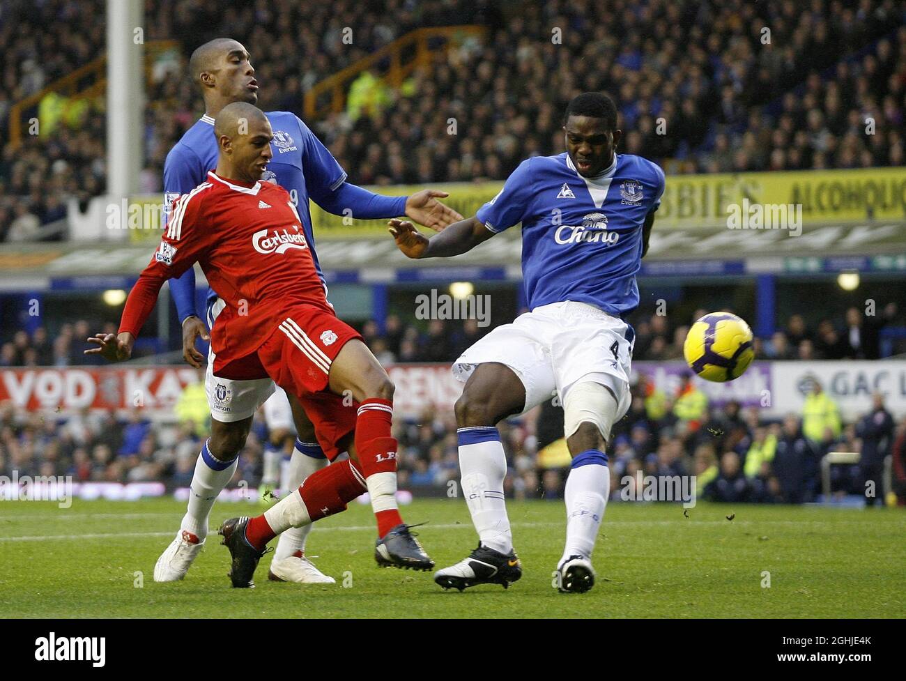 Yobo hi-res stock photography and images - Alamy