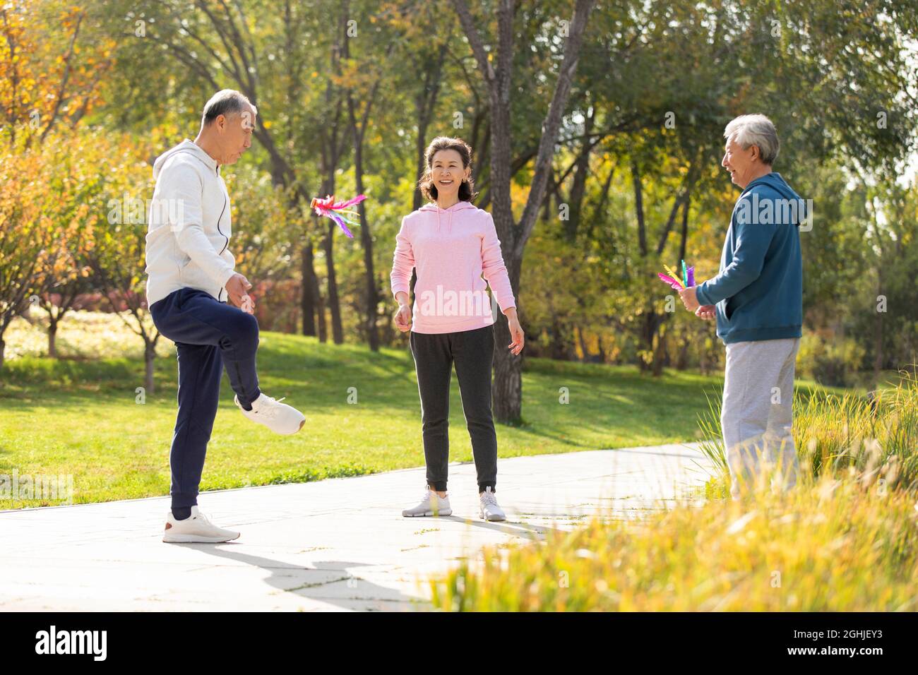 China young adult outdoors active hi-res stock photography and images ...