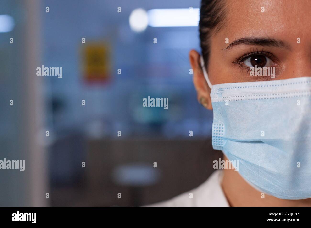 Medical environment hi-res stock photography and images - Alamy