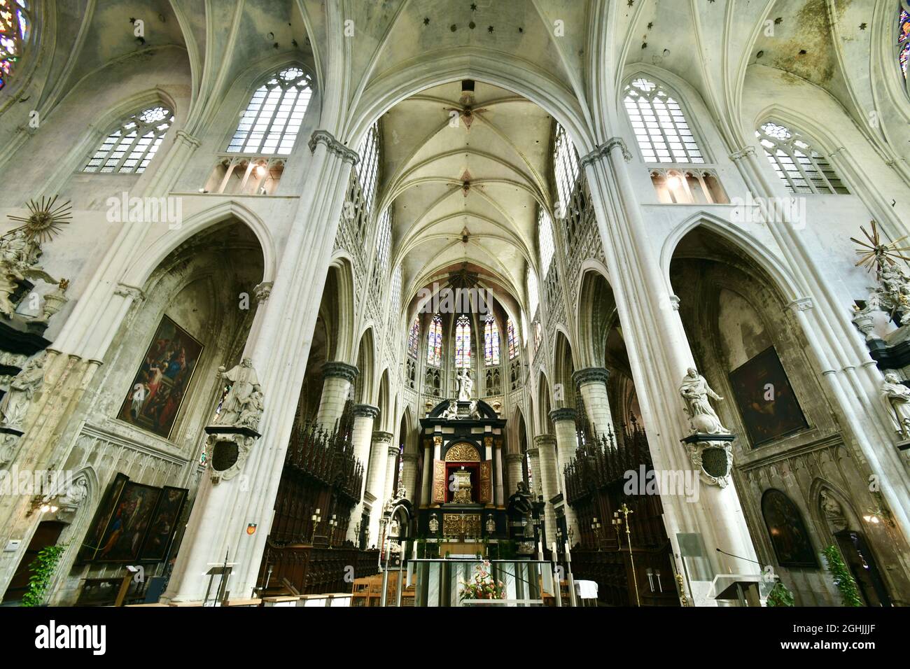 MECHELE, BELGIUM - Aug 12, 2021: Interior of the Saint Rumbold's ...
