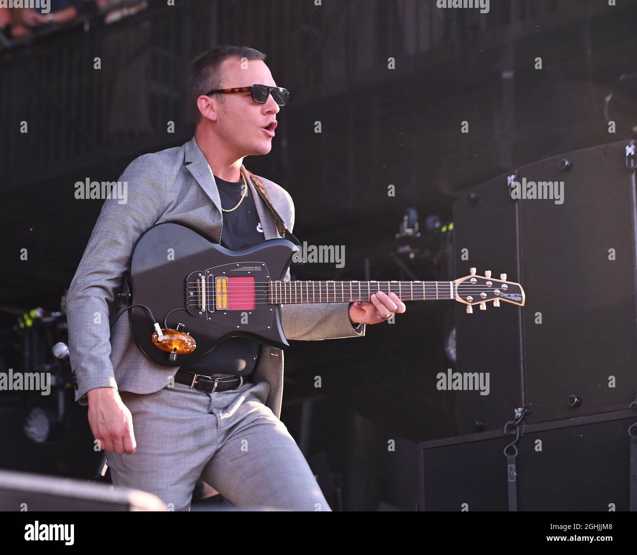 (L-R) Daniel Tichenor and Matt Shultz of Cage The Elephant perform on ...