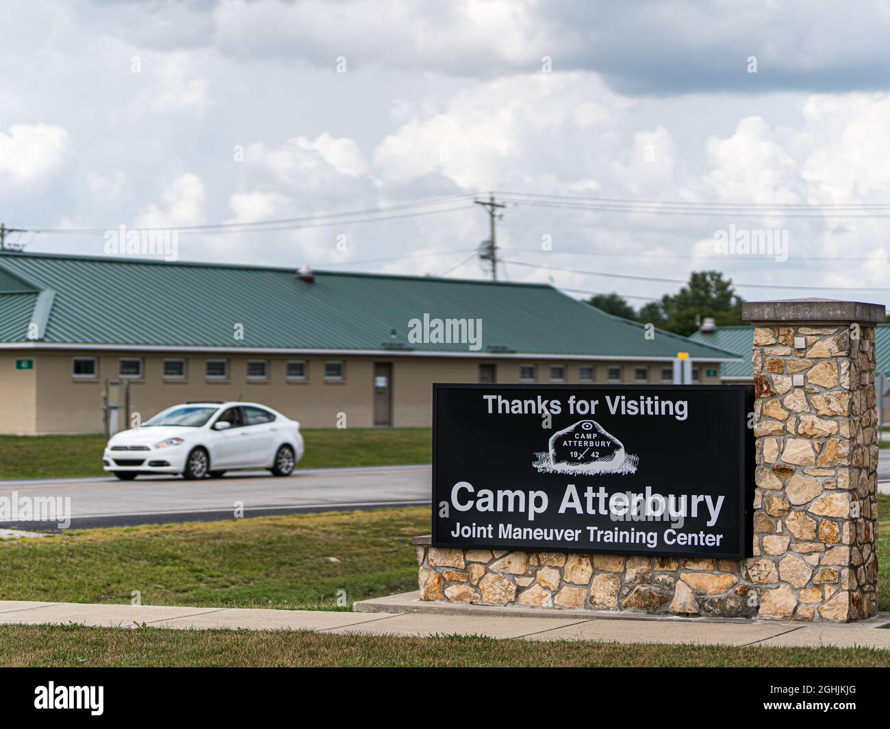 Temporary military structures hi-res stock photography and images - Alamy