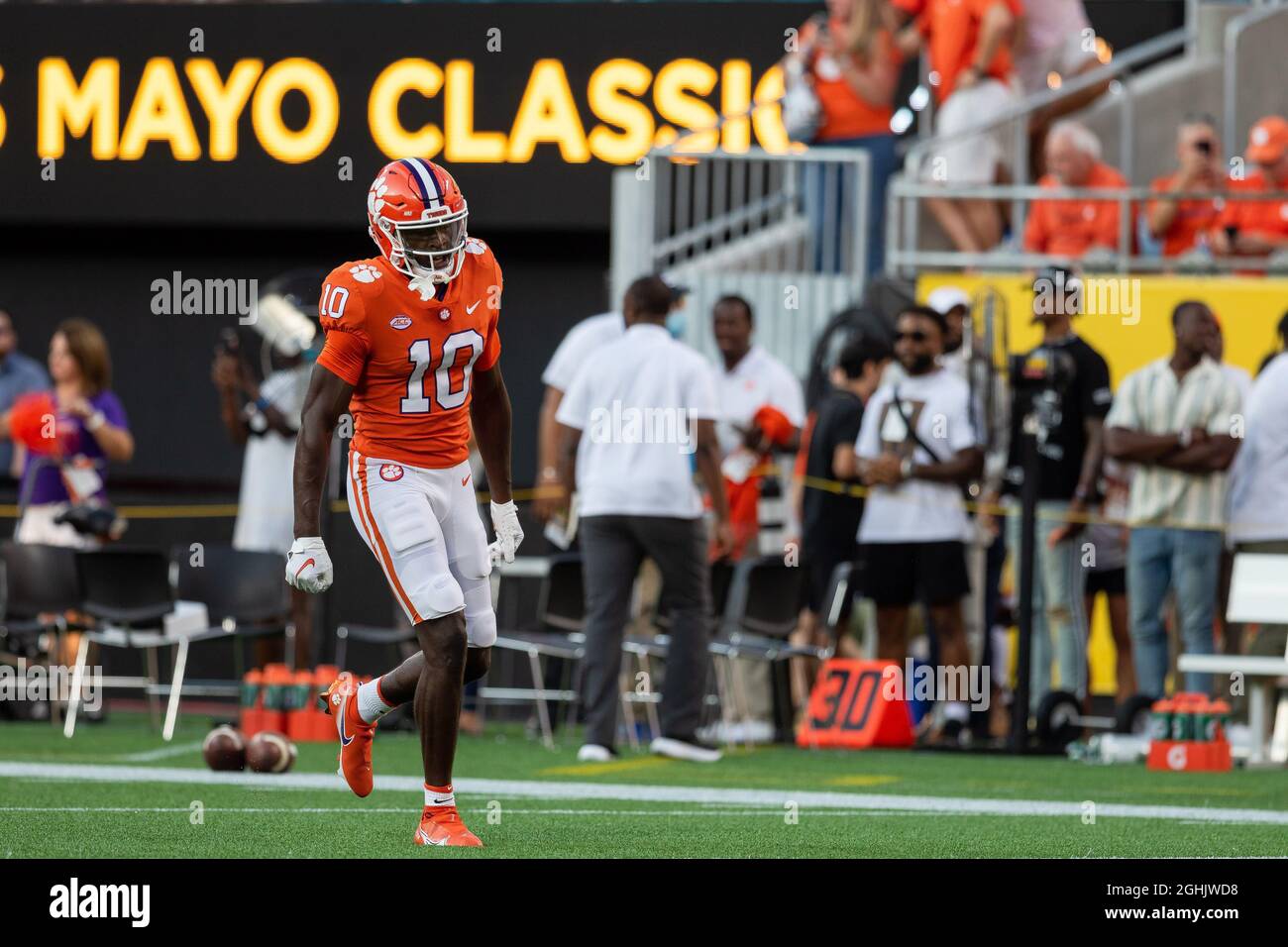 Charlotte, NC, USA. 4th Sep, 2021. Clemson Tigers wide receiver Joseph ...