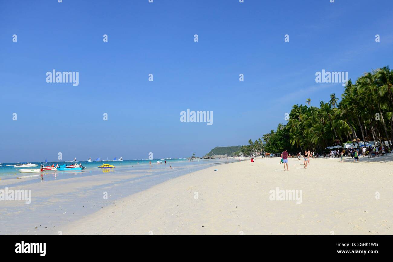 The beautiful Bulabog Beach in Boracay, The Philippines Stock Photo - Alamy