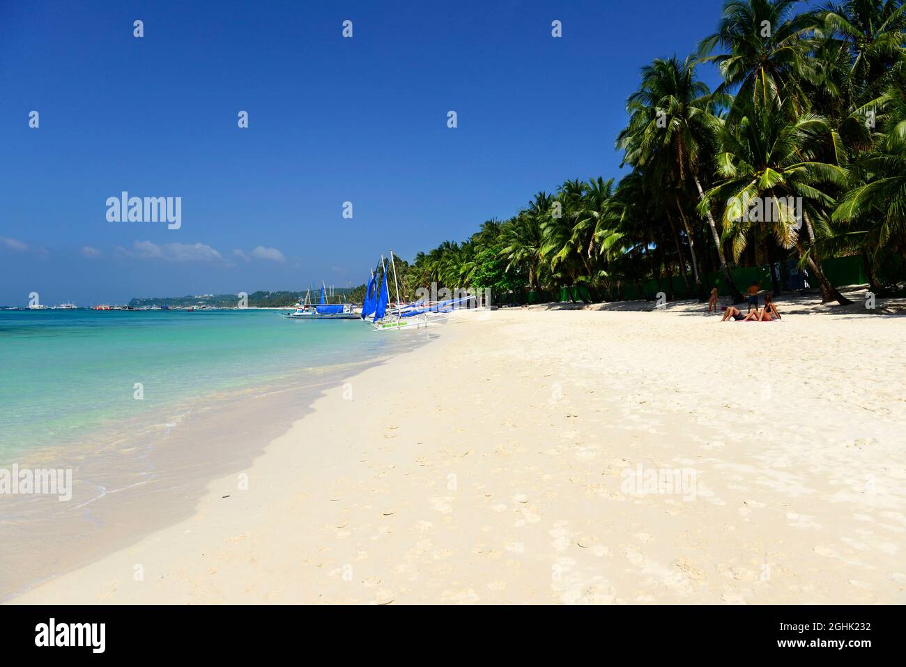 The beautiful Bulabog Beach in Boracay, The Philippines Stock Photo - Alamy
