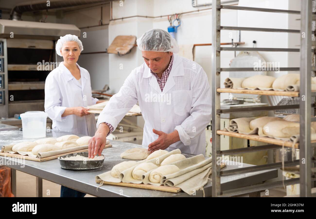 Scene from bakery shop hi-res stock photography and images - Alamy