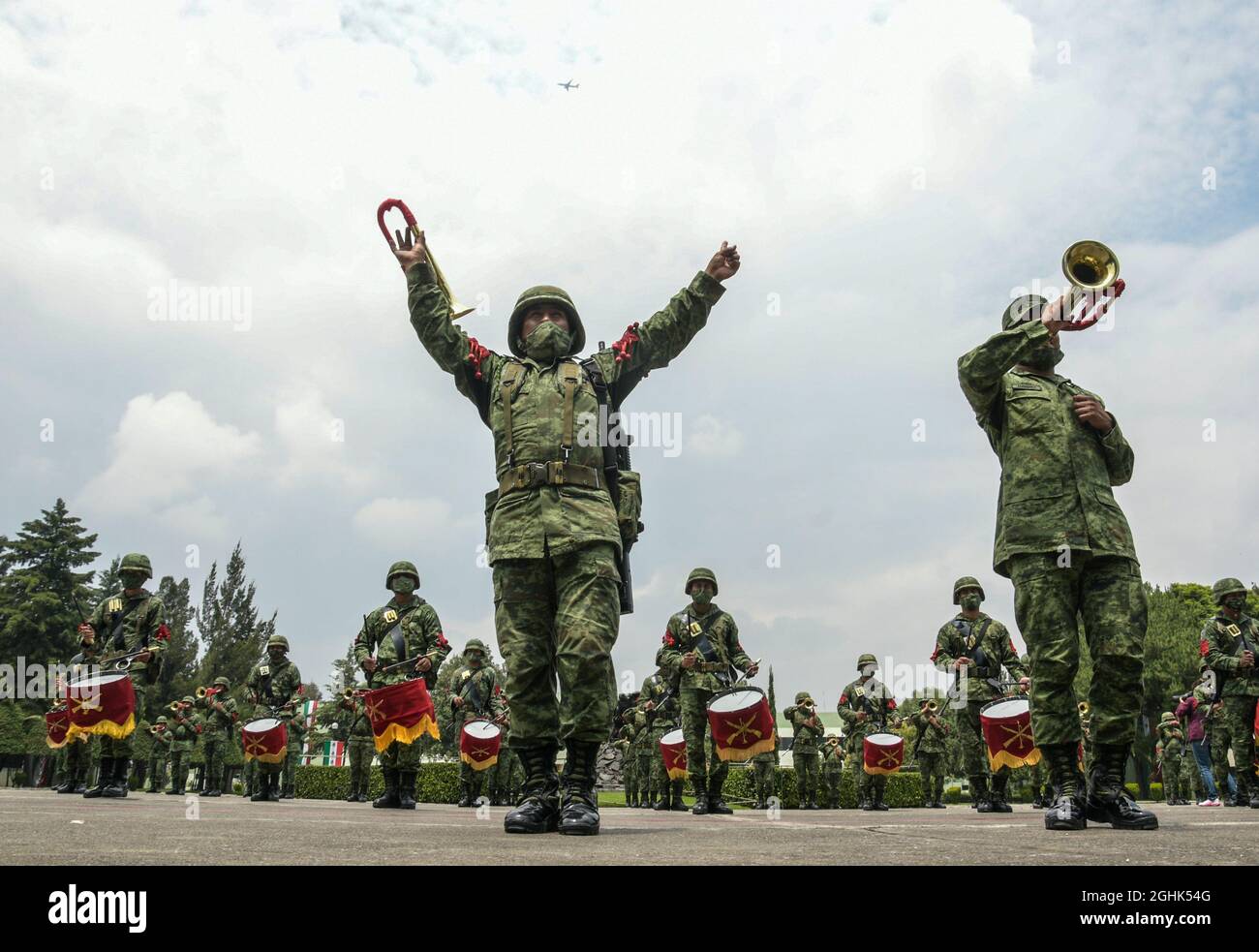 Disciplina militar hi-res stock photography and images - Alamy