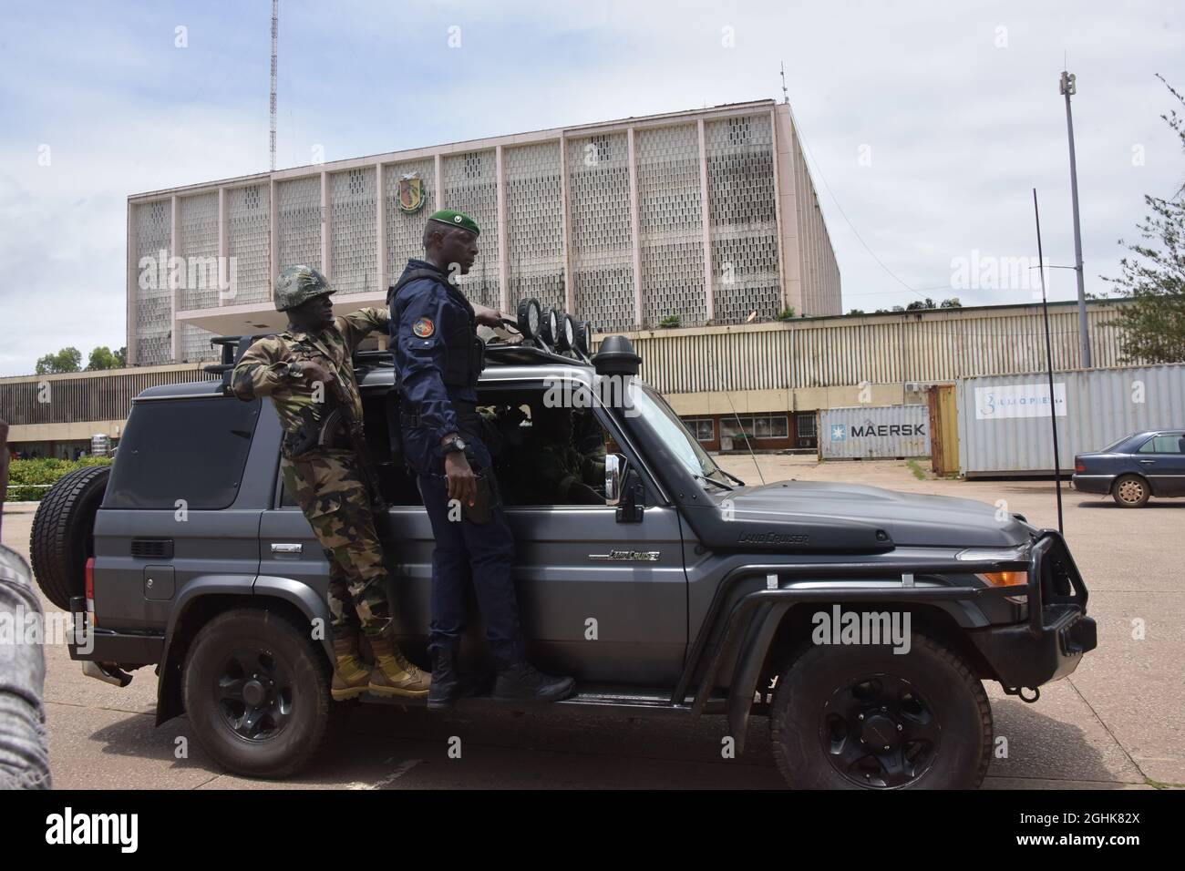 Guinea conakry palace of the people hi-res stock photography and images - Alamy