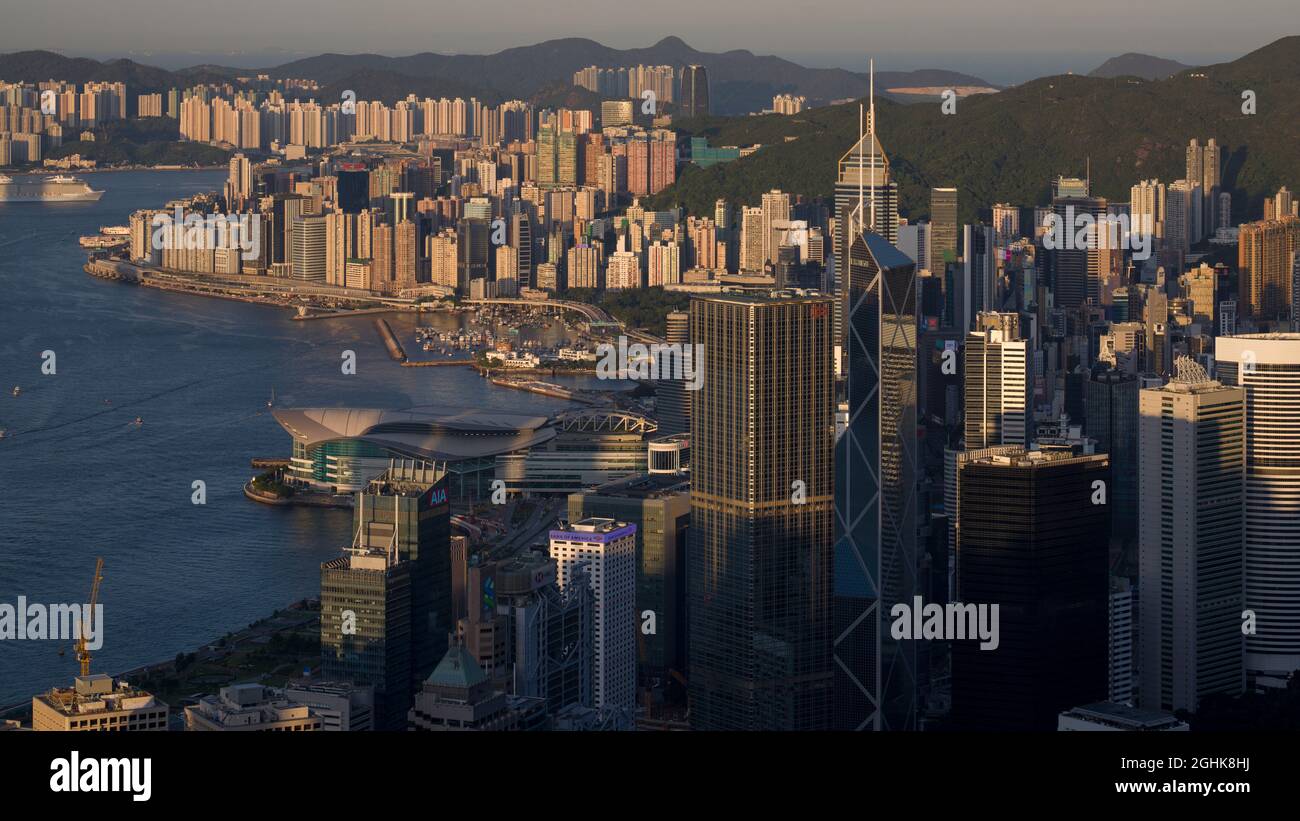 Worlds largest financial centre hi-res stock photography and images - Alamy