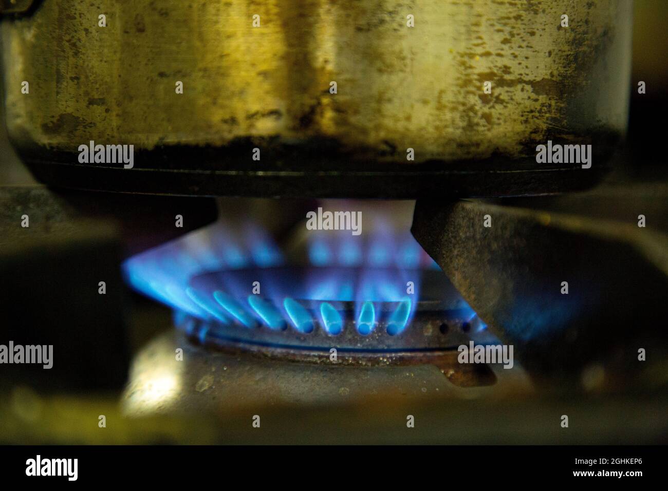 Heating pot hi-res stock photography and images - Alamy
