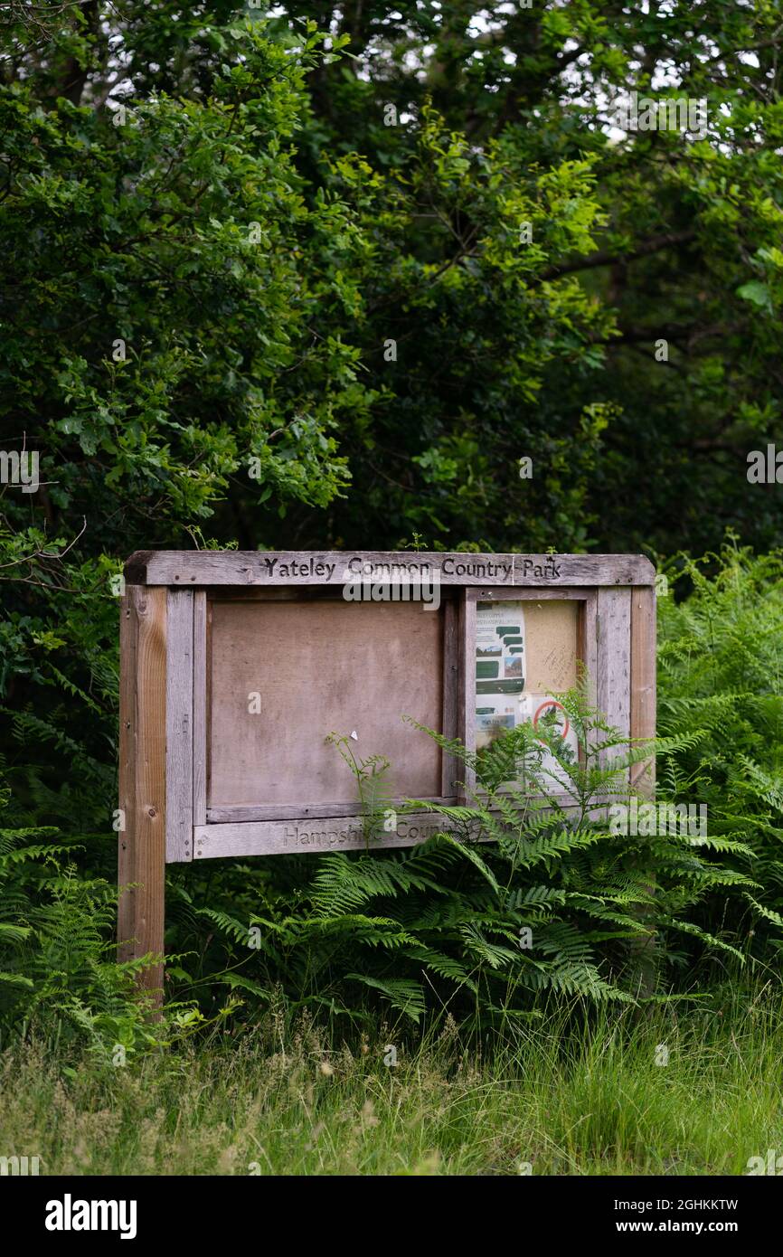 Countryside greenery hi-res stock photography and images - Alamy
