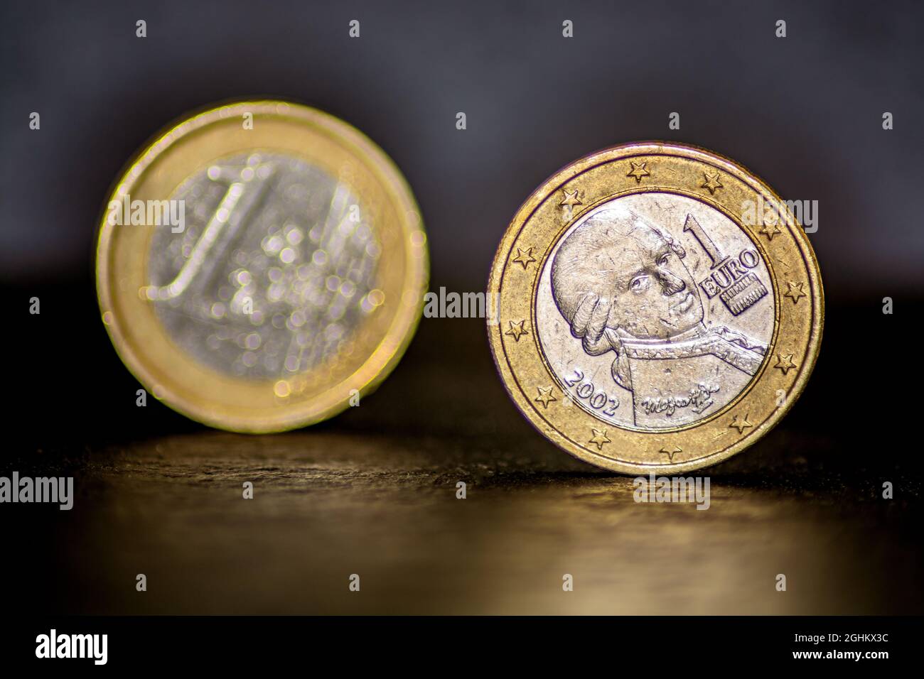 Financial : European 1€ coin Stock Photo - Alamy