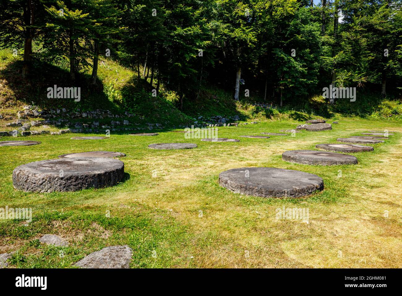 The Dacian Ruins of Sarmizegetusa Regia in Romania Stock Photo - Alamy