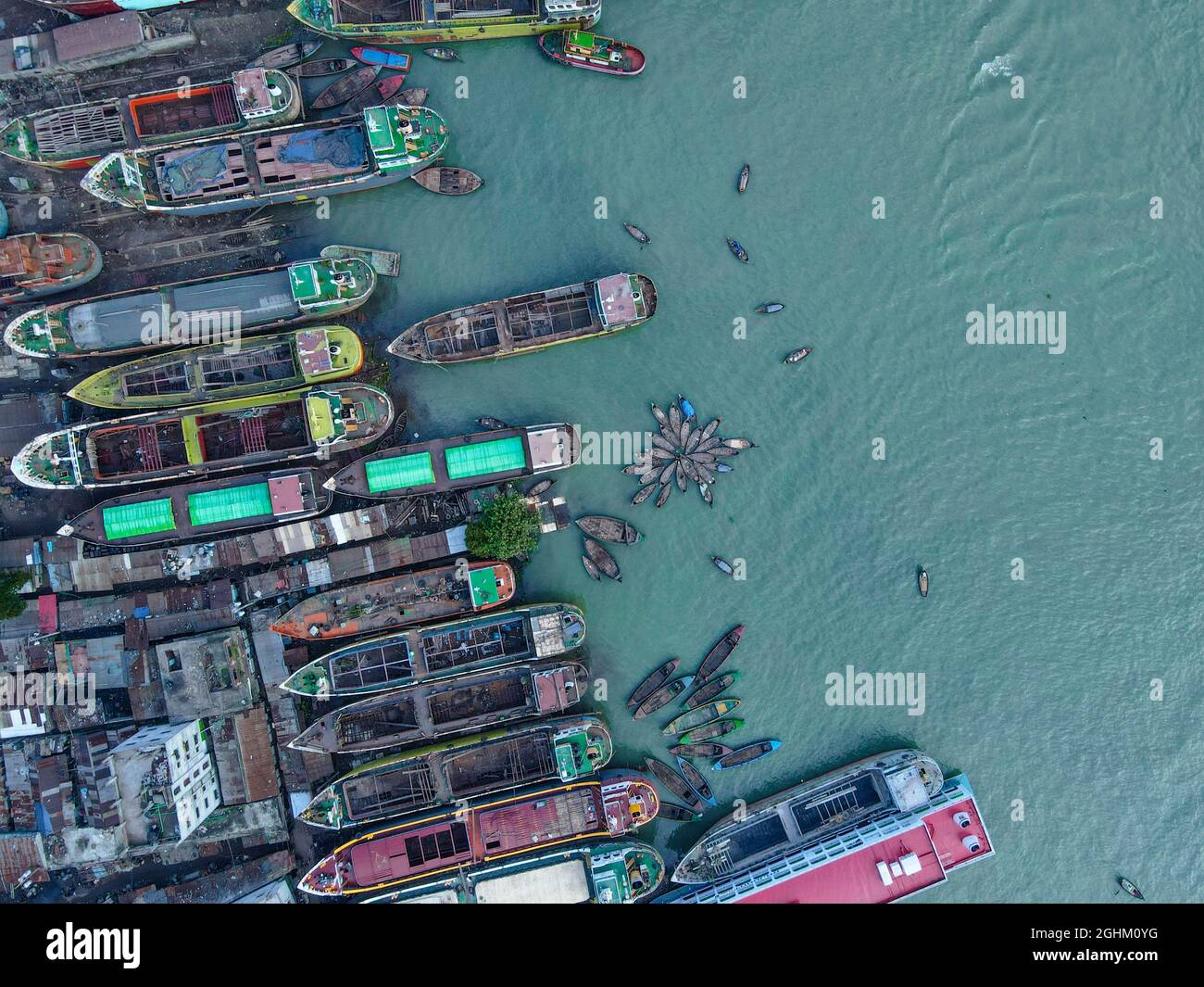 Dhaka, Dhaka, Bangladesh. 7th Sep, 2021. The Central Dockyard in the ...