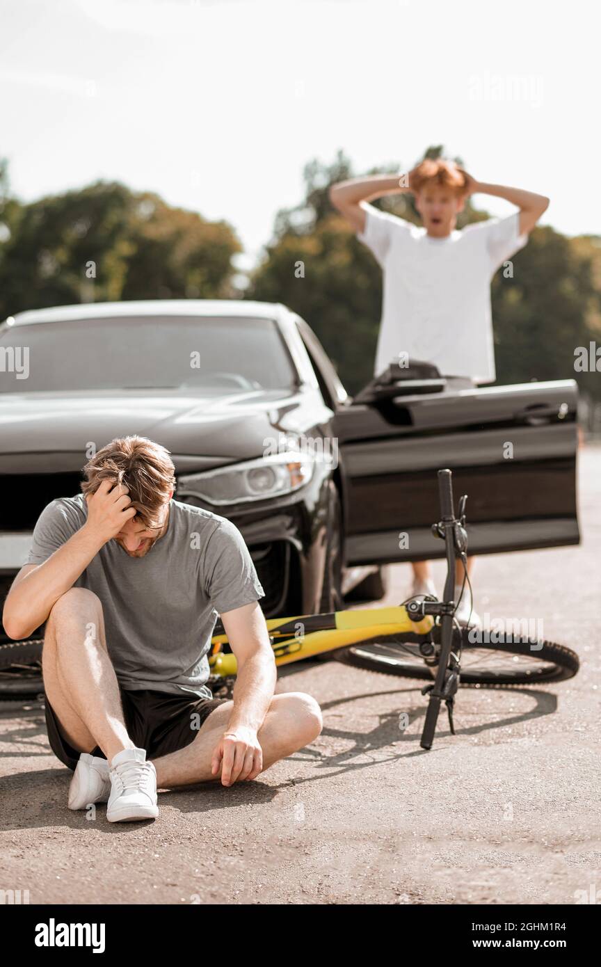 Falling off bike hi-res stock photography and images - Alamy