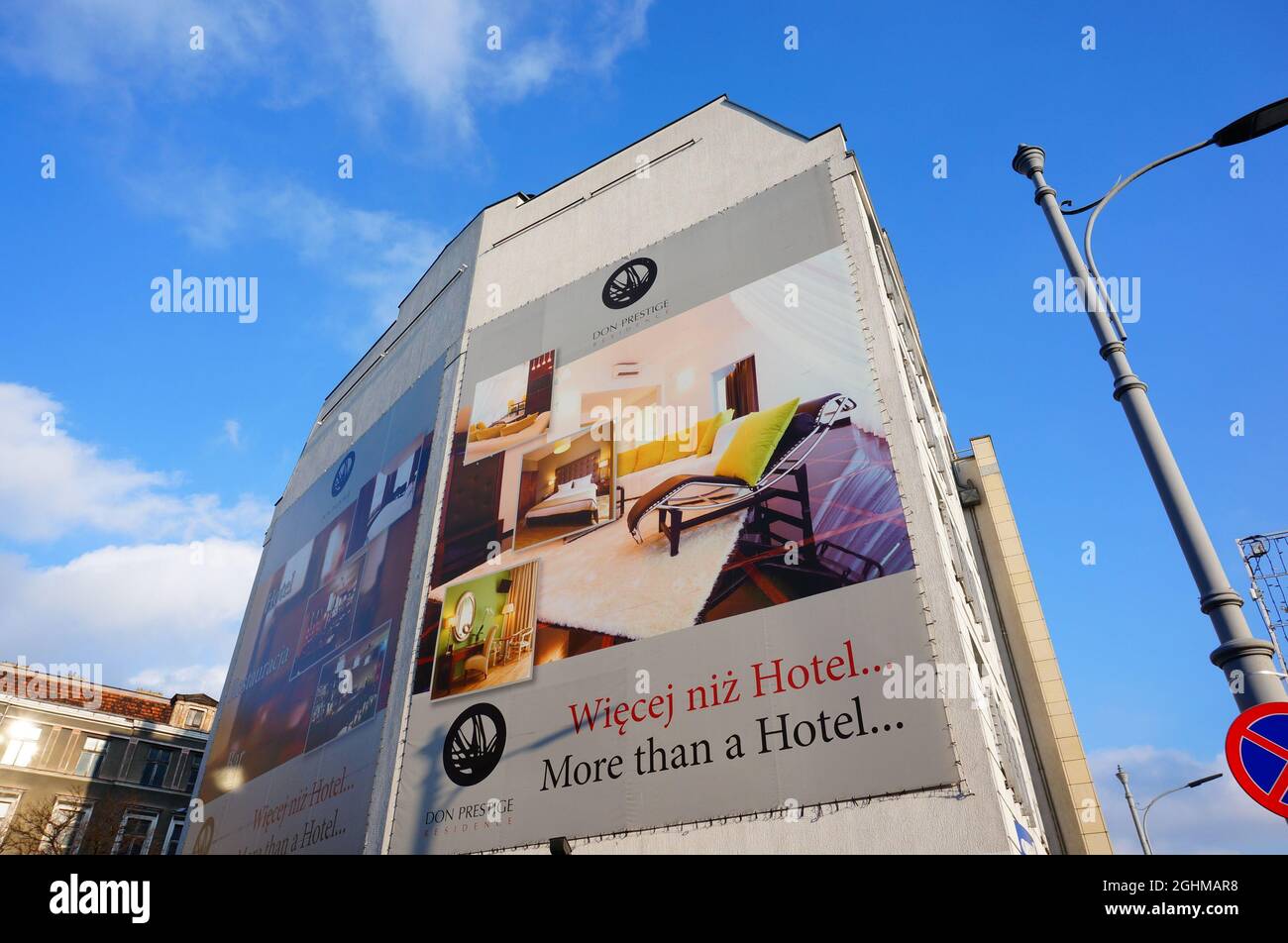 Wall billboard large hi-res stock photography and images - Alamy