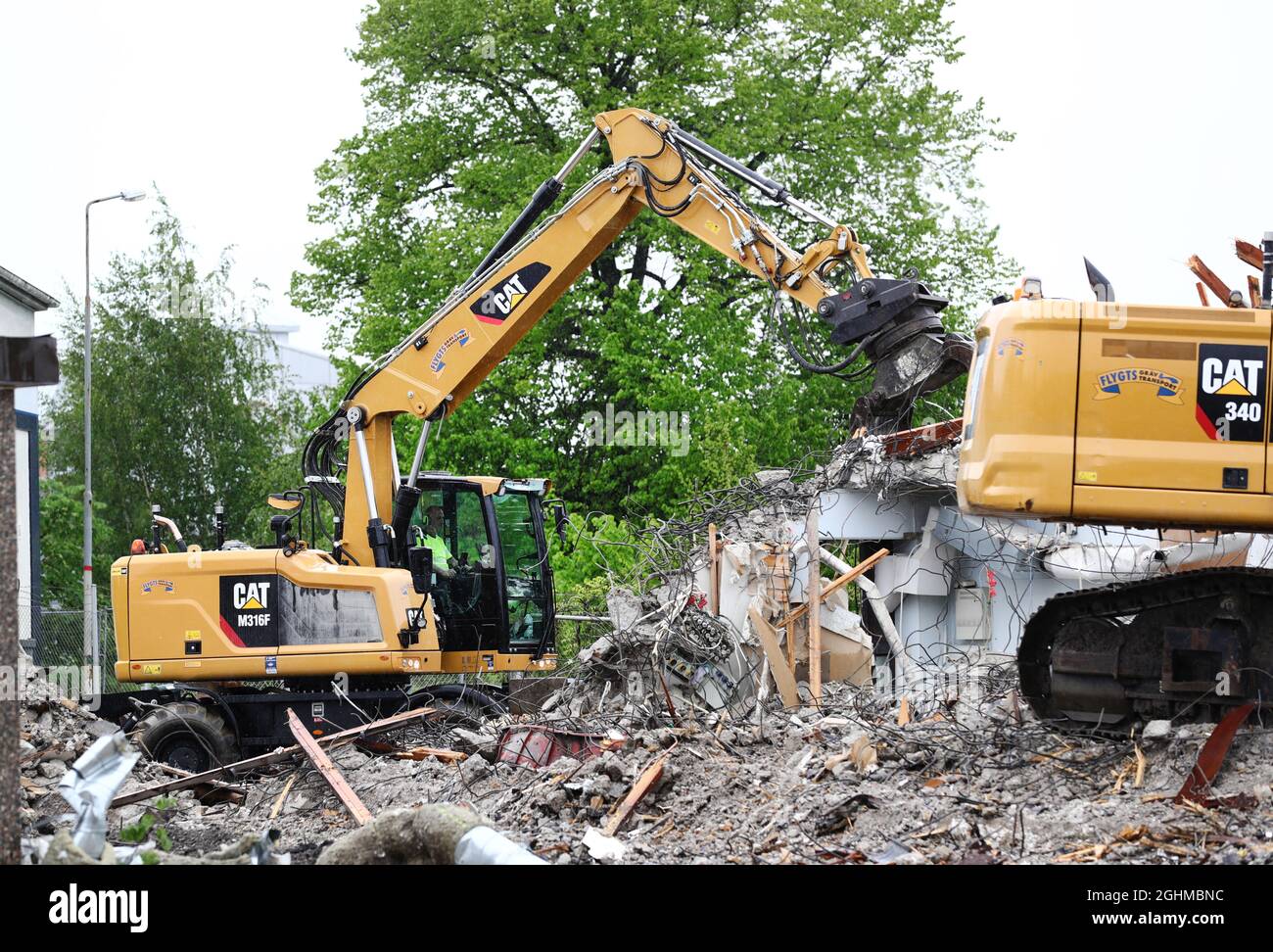 Caterpillar inc symbol hi-res stock photography and images - Alamy
