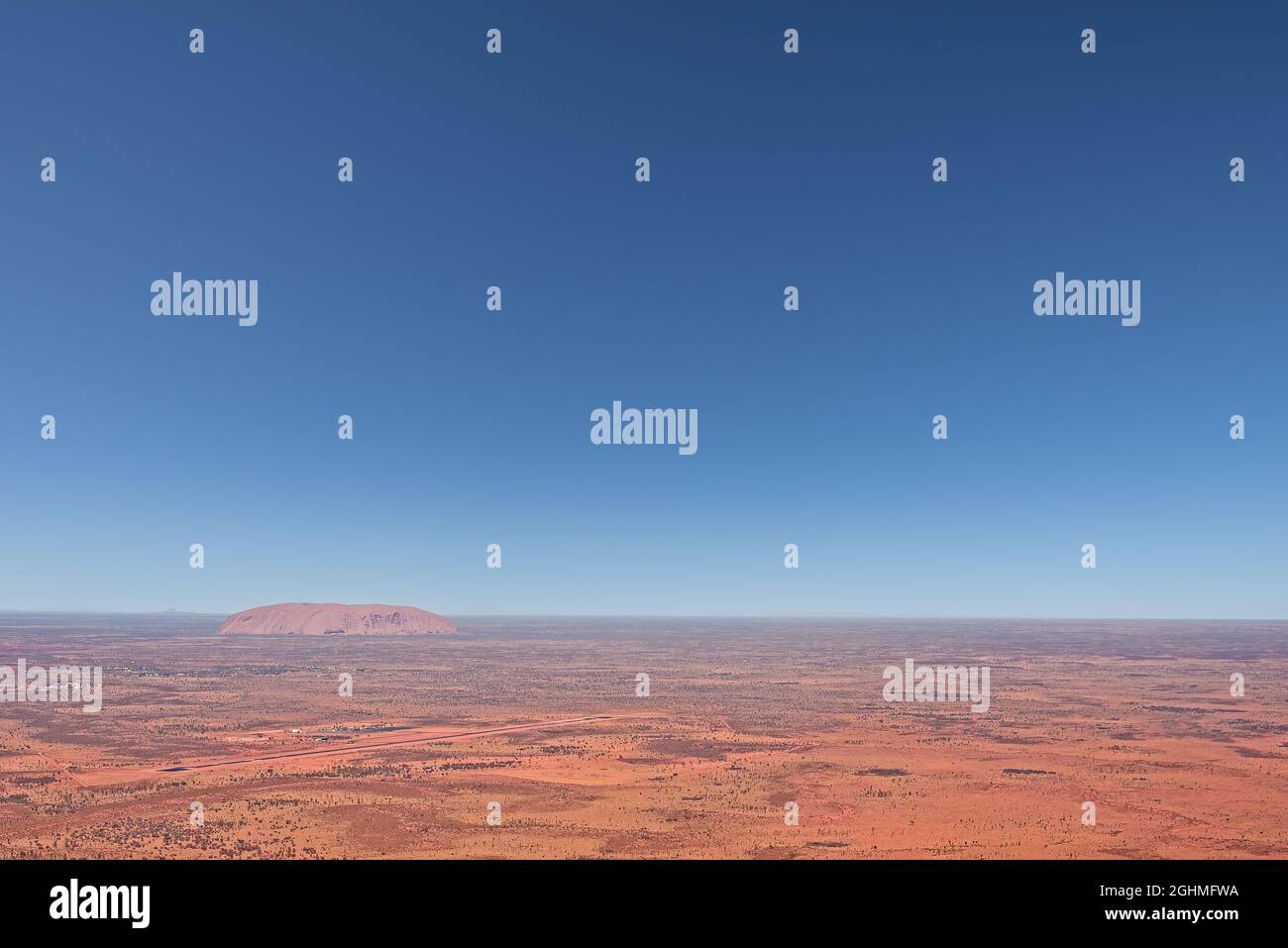 Aerial view of uluru hi-res stock photography and images - Alamy