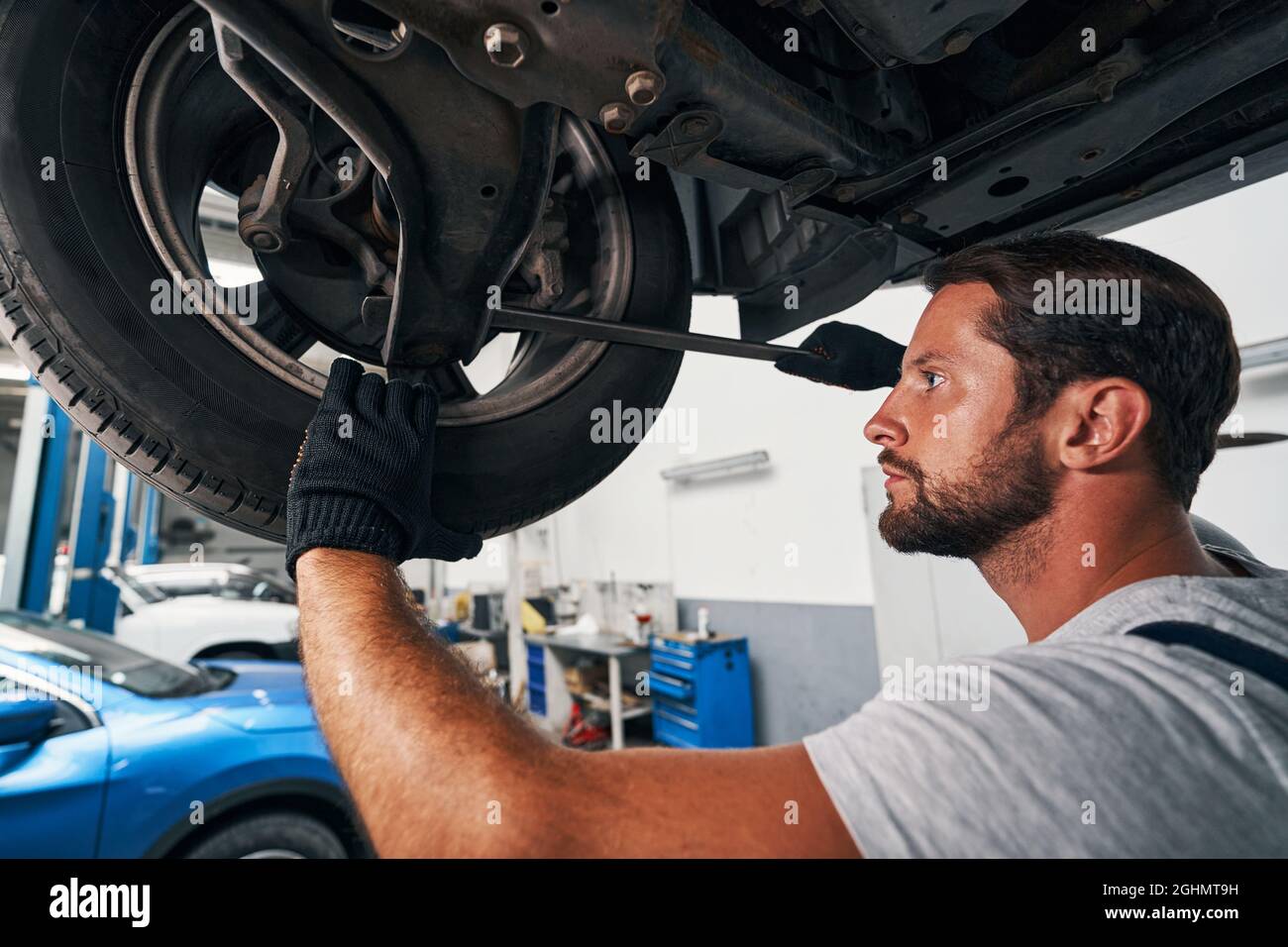 Suspension checking hi-res stock photography and images - Alamy