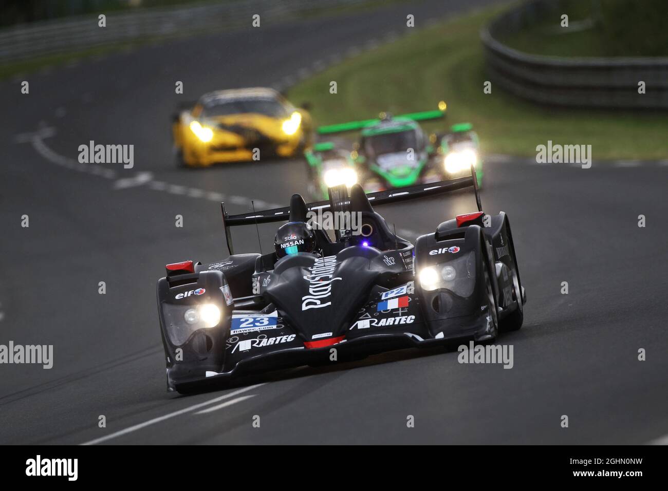 23 SIGNATECH NISSAN F. Mailleux / O. Lombard / J. Tresson Oreca 03 ...