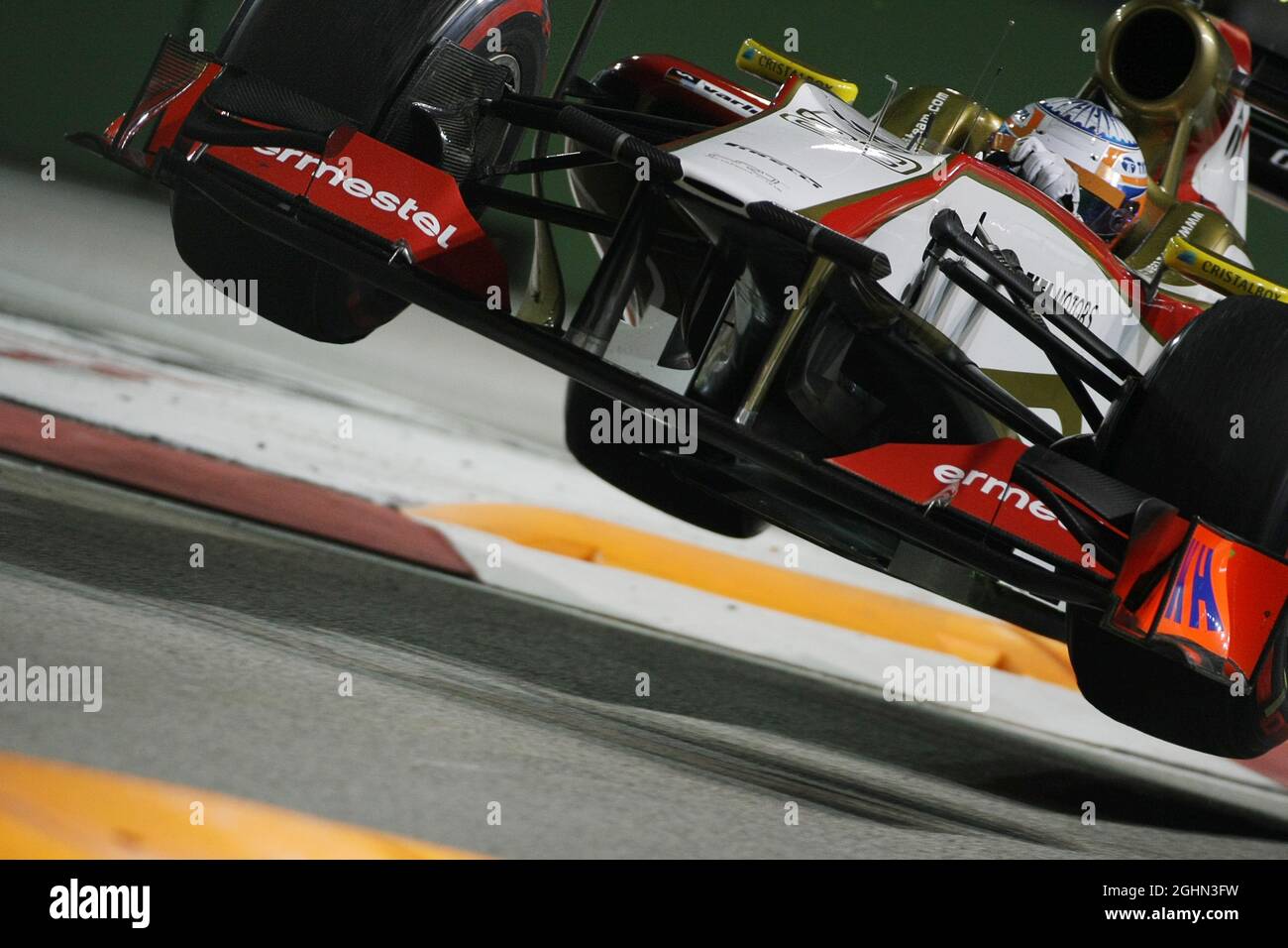 F1 singapore chicane hi-res stock photography and images - Alamy