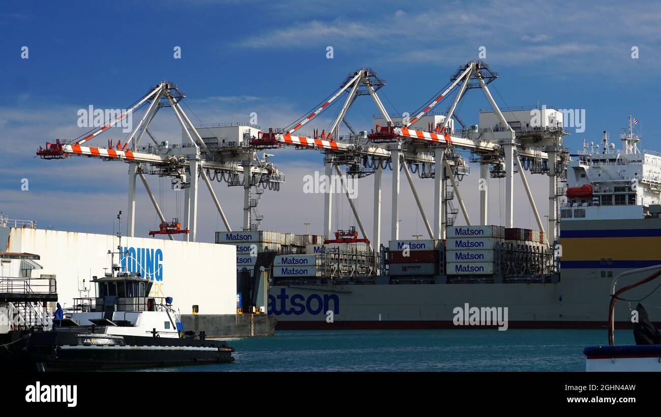 Pier 38 in Honolulu Harbor with Matson container shipping company ...