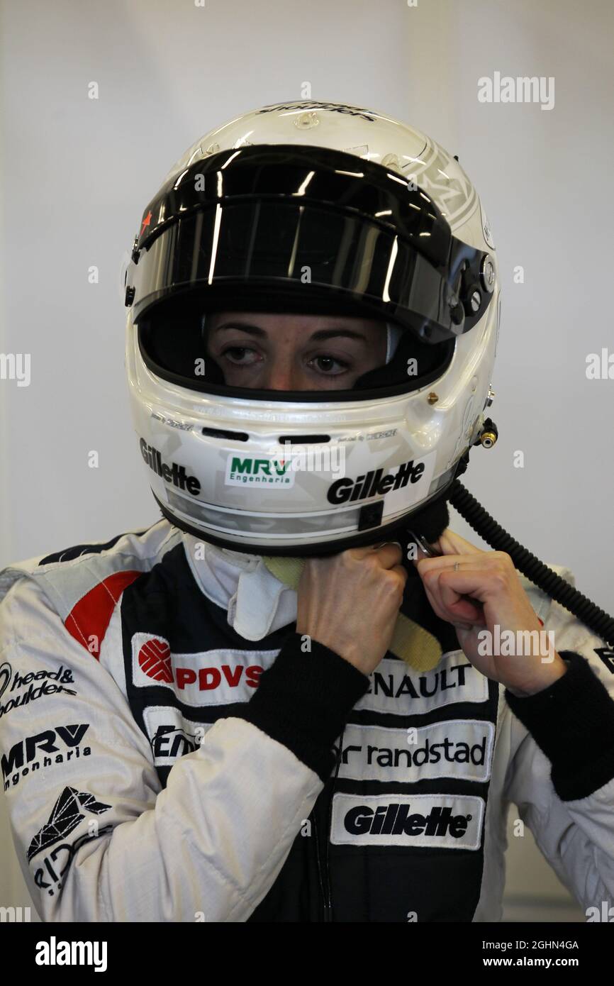 Susie Wolff (GBR), drives the Williams FW33 17.10.2012. Williams F1 ...