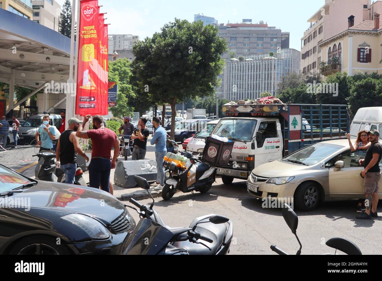 Lebanon crisis 2021 hi-res stock photography and images - Alamy