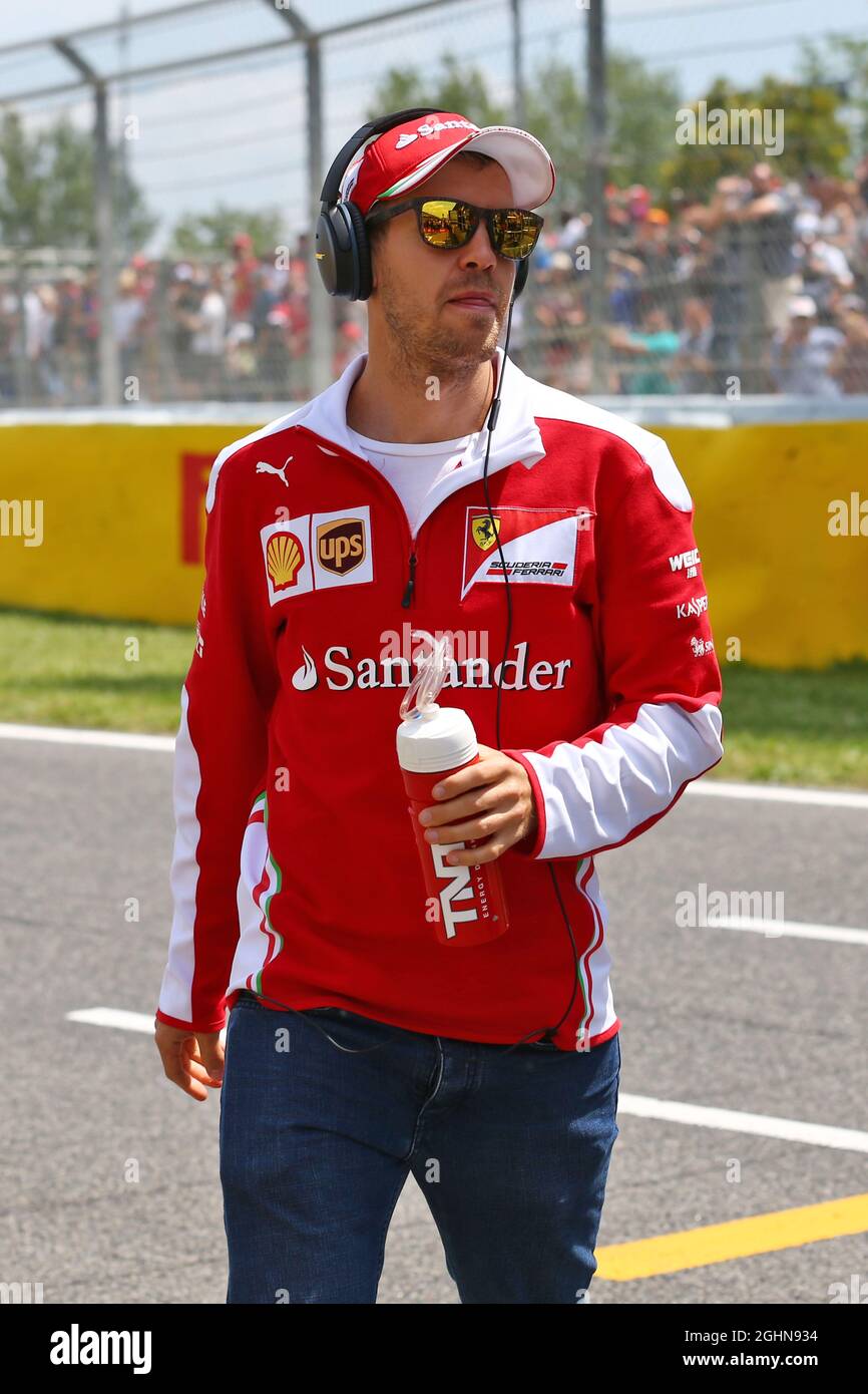 Sebastian Vettel (GER) Ferrari on the drivers parade. 15.05.2016 ...
