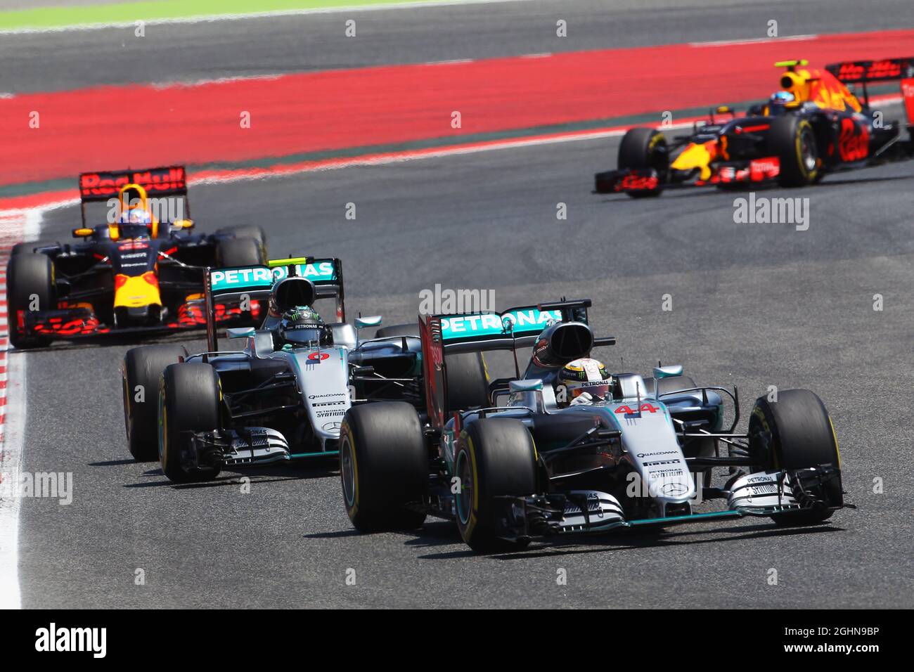 Mercedes amg f1 w07 hybrid on formation lap hi-res stock photography ...