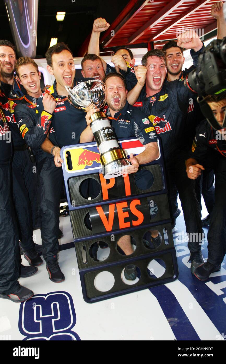 Max verstappen 2016 celebrate hi-res stock photography and images - Alamy