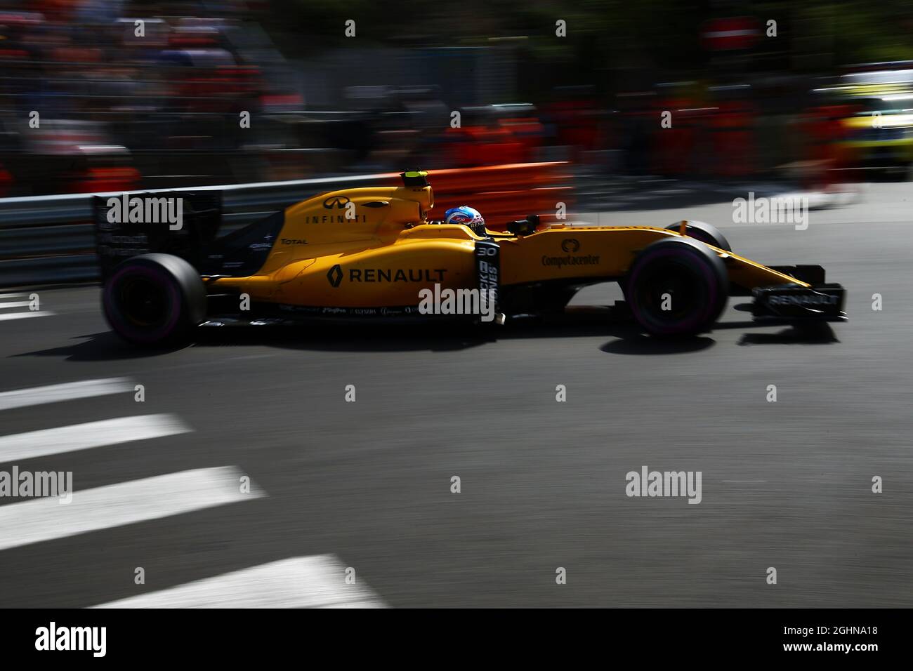 Jolyon Palmer (GBR) Renault Sport F1 Team RS16. 26.05.2016. Formula 1 ...
