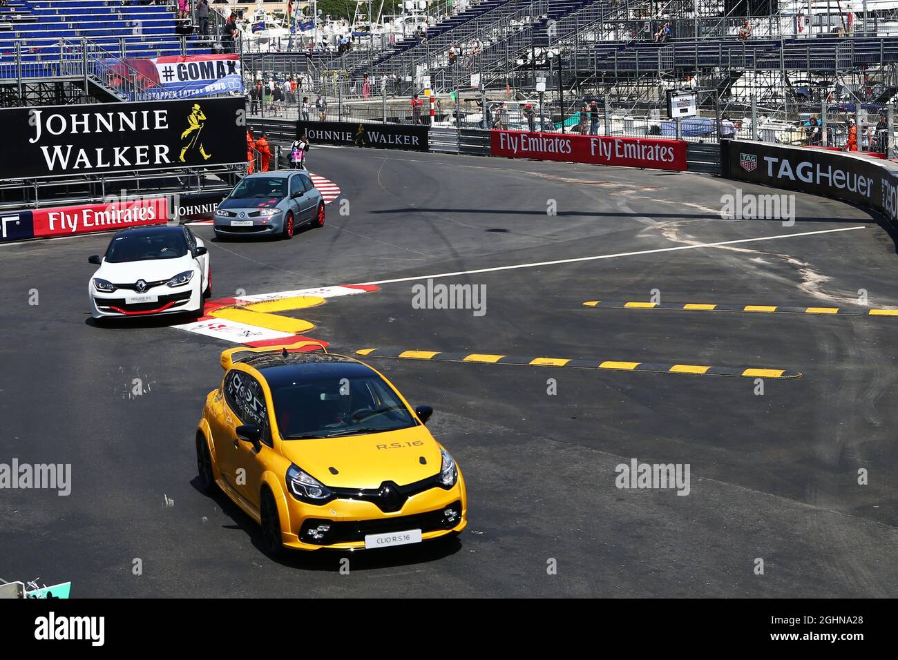 Renault clio sport f1 team hi-res stock photography and images - Alamy