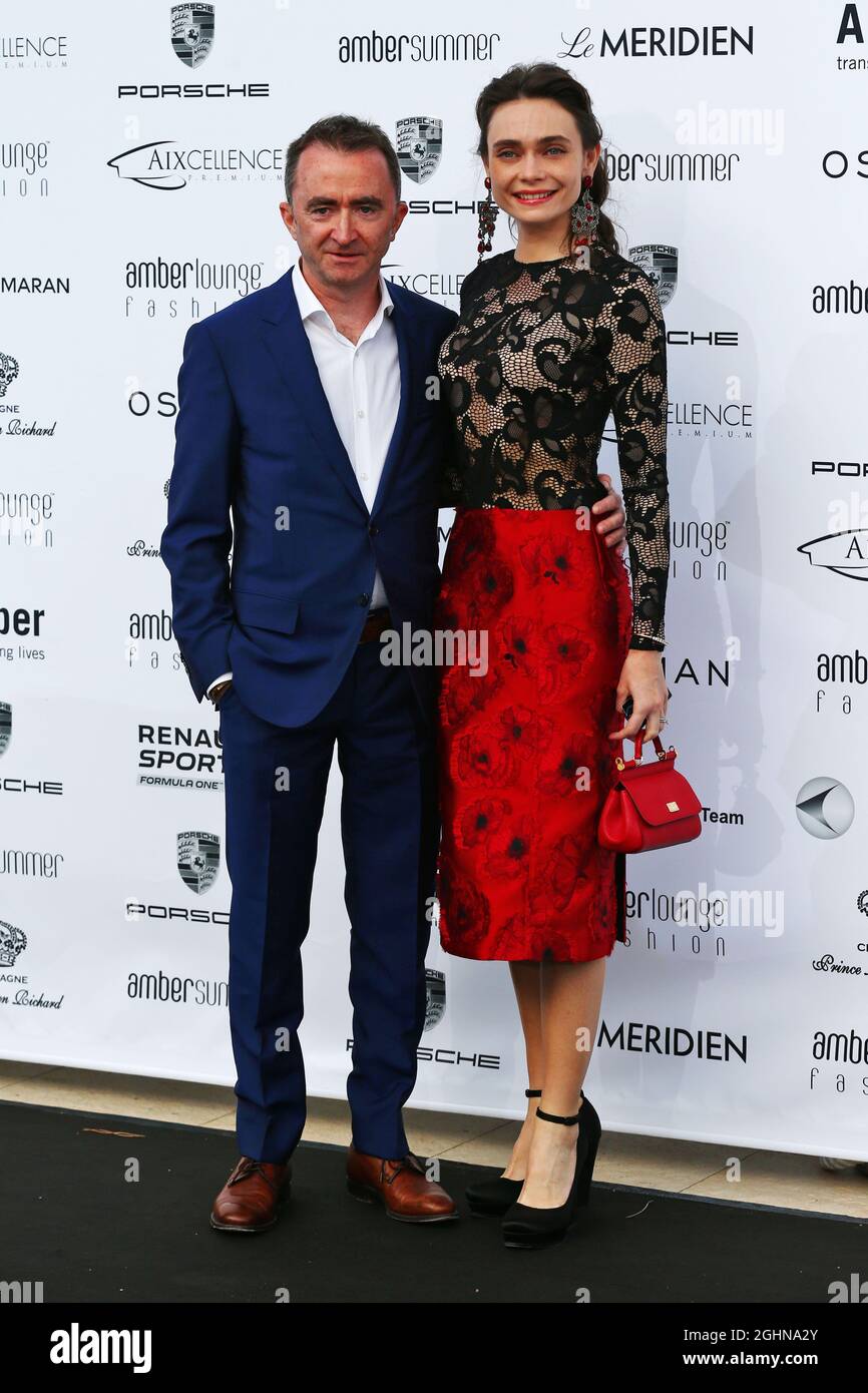 Paddy Lowe (GBR) Mercedes AMG F1 Executive Director (Technical) with ...